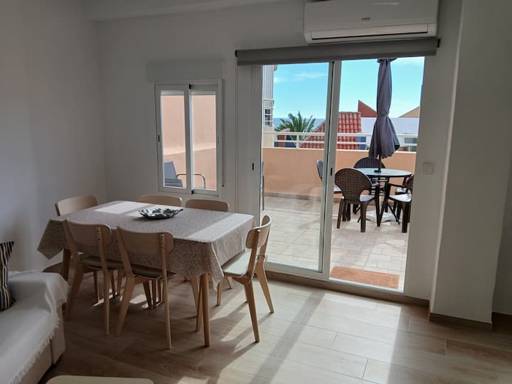 Apartamento ÁTico 3 Habitaciones Y Solárium - Benidorm