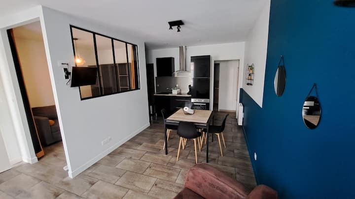 Appartement T2 Dans Maison Proche Centre Ville - Rochefort, France