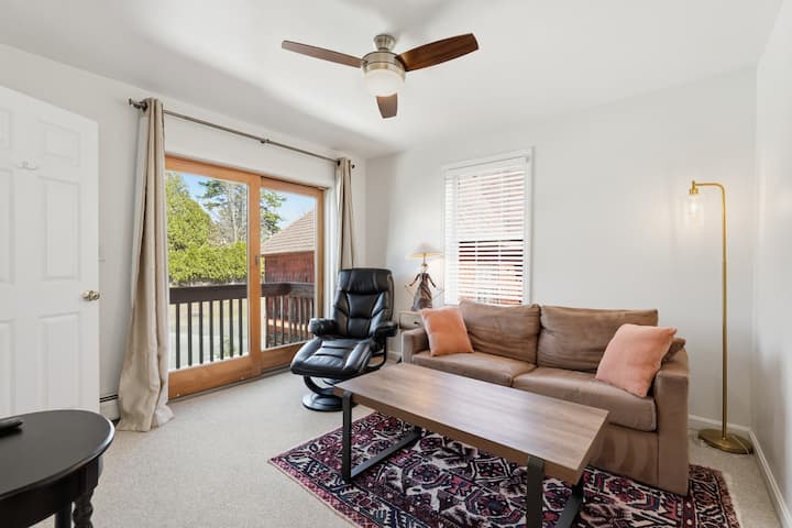 Northampton Ma Downtown Townhouse Close To Smith - Northampton, MA