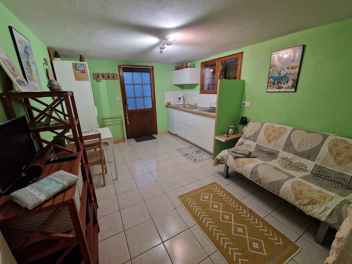 Joli Studio Tout Confort
À 15 Min D’annecy - Rumilly