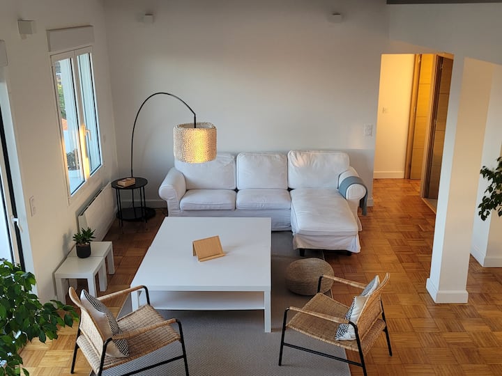 Magnifique Appt Balcon Belle Vue Montagne Sauna - Biarritz