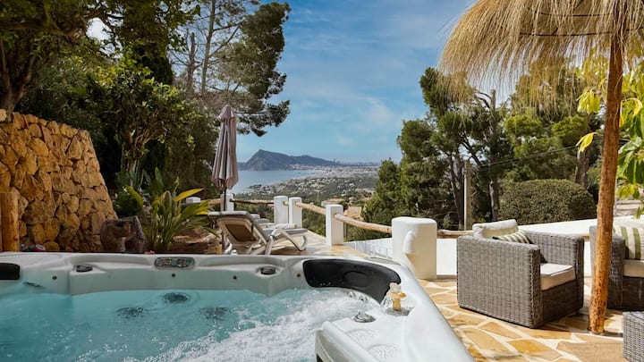 Casa Con Alma Y Vistas Al Mar En Altea - Altea