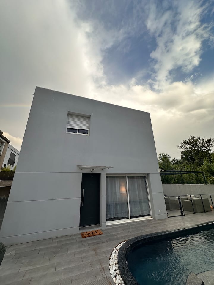 Maison Contemporaine, 3 Chambres, Piscine, Jacuzzi - Marsella