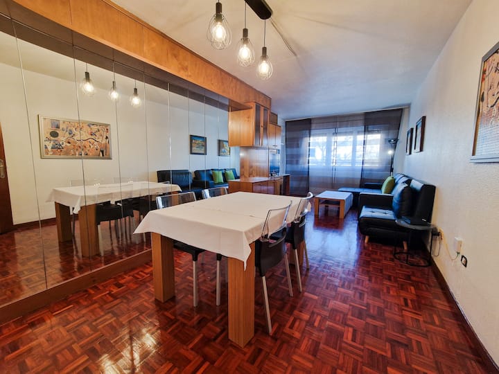 Piso Amplio Clínica Universitaria -Mesón Del Barro - Pampelune