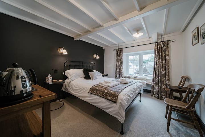 Double-sdb Privée Avec Baignoire-barle - Dulverton