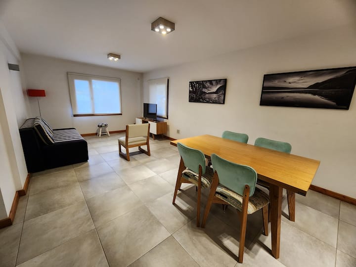 Departamento Con Cochera-san Martín De Los Andes - San Martín de Los Andes