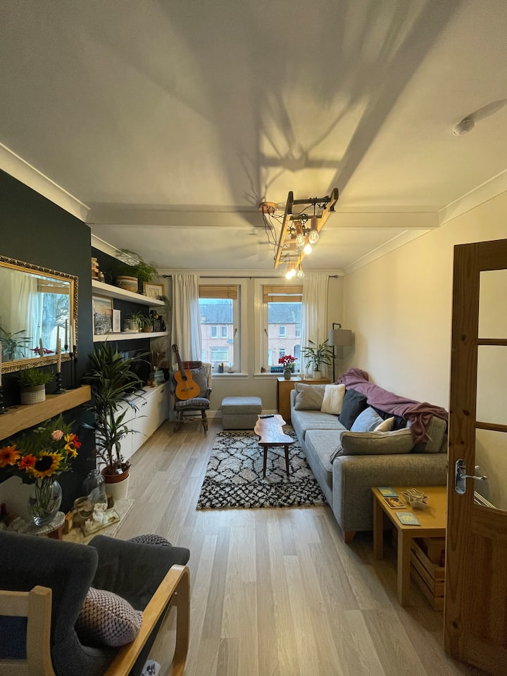 Bright Double Room In Relaxed Flat. - Queensferry
