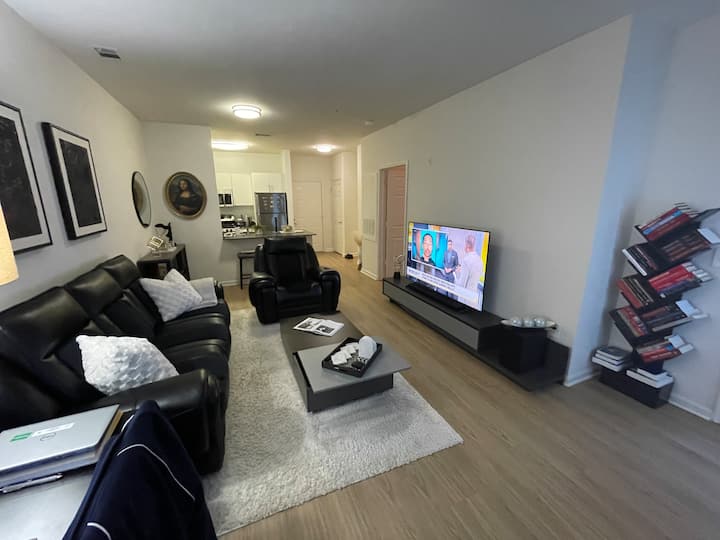 Stylist 1br Apartment. - Alexandria, VA