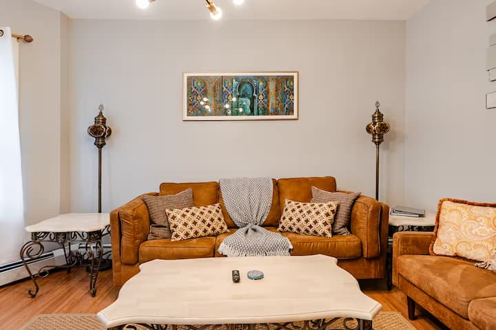 The Casbah On Federal Hill - Moroccan-inspired 3br - Providence, RI