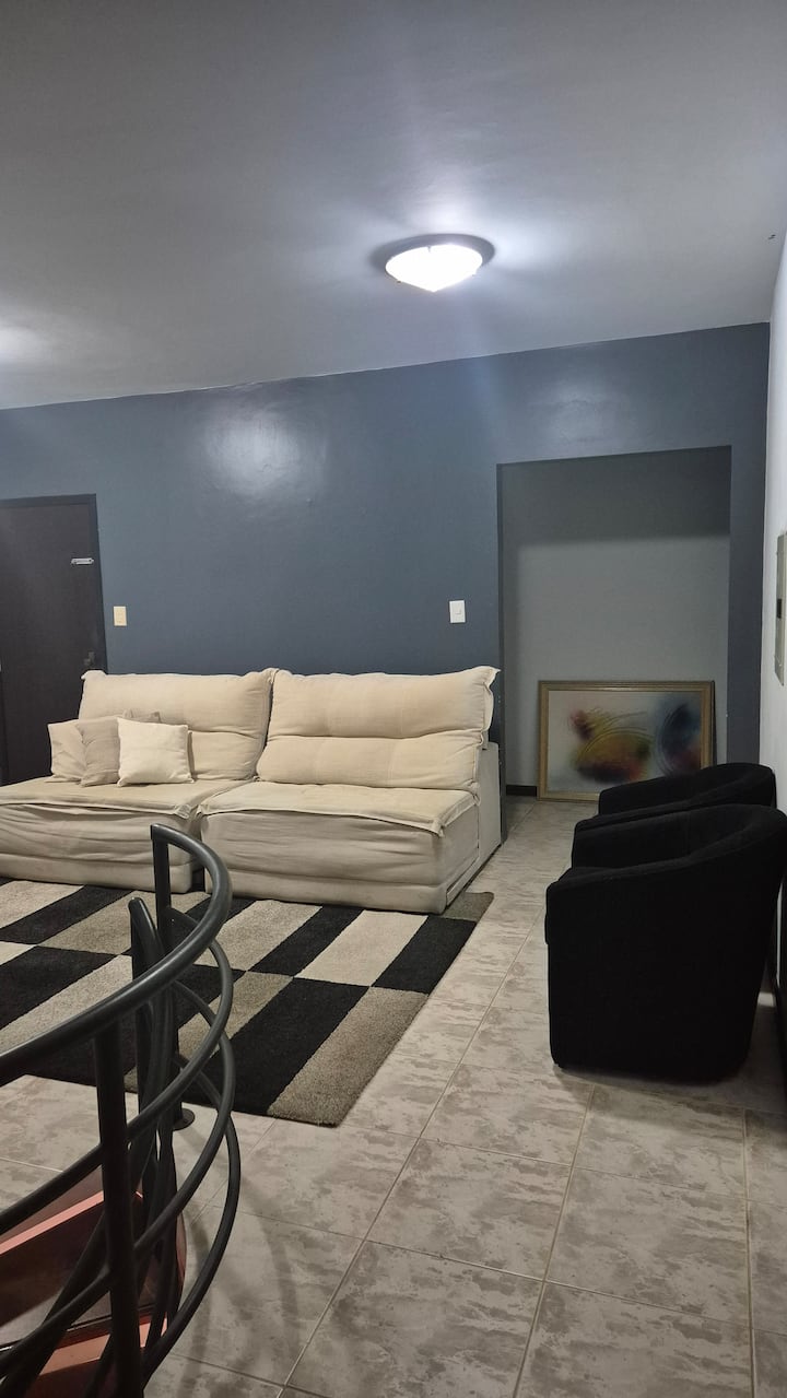 Hospede-se Perto Da Vila Germânica Com Conforto. - Blumenau