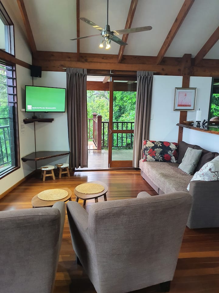 Daintree Holiday Homes - Yurara - Daintree