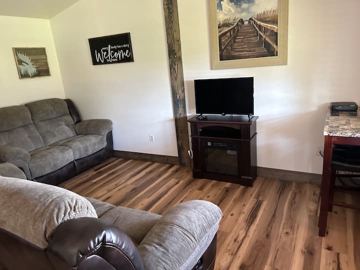 Cozy Rental Near Glacier Park - Montana