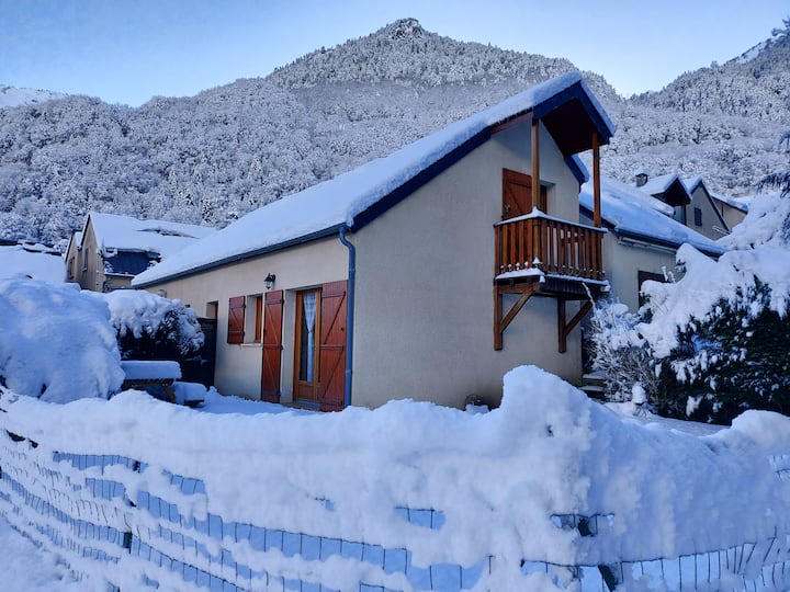 Chalet Paisible En Montagne - Cauterets