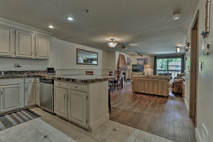 Luxury Amenities & Central Location! Snowblaze 202 - Heber City, UT
