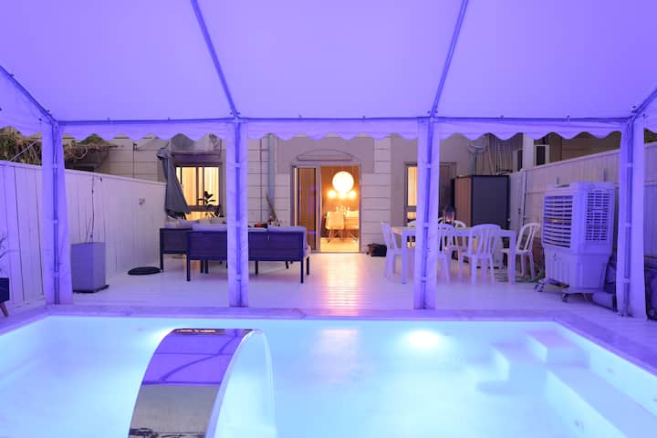 Villa Yoshi Heated Pool
וילה יושי - בריכה מחוממת! - Eilat