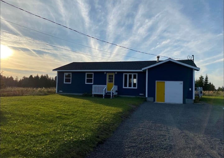 Cottage Located In Gros Morne. Cow Head, Nl. - Gros Morne National Park Of Canada