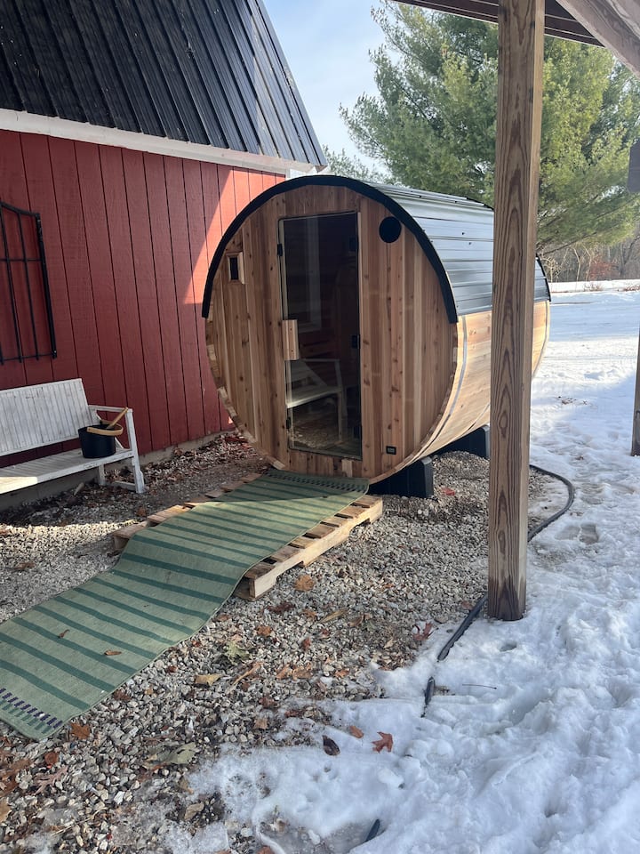 Cozy Garden Studio On Lake Linda W/swimspa + Sauna - Illinois