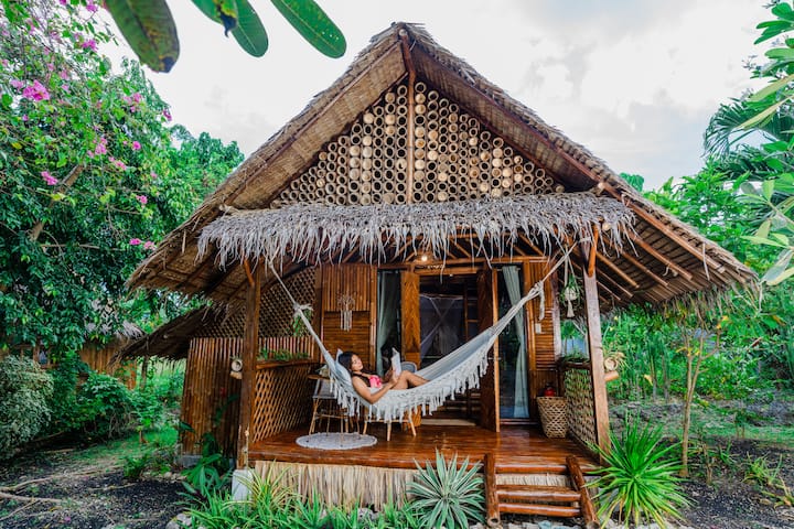 Eco Bamboo Cottage – Mountain View + Breakfast - Moalboal
