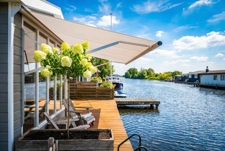 Lakeside Cottage With Boat Near Amsterdam - Utrecht Province