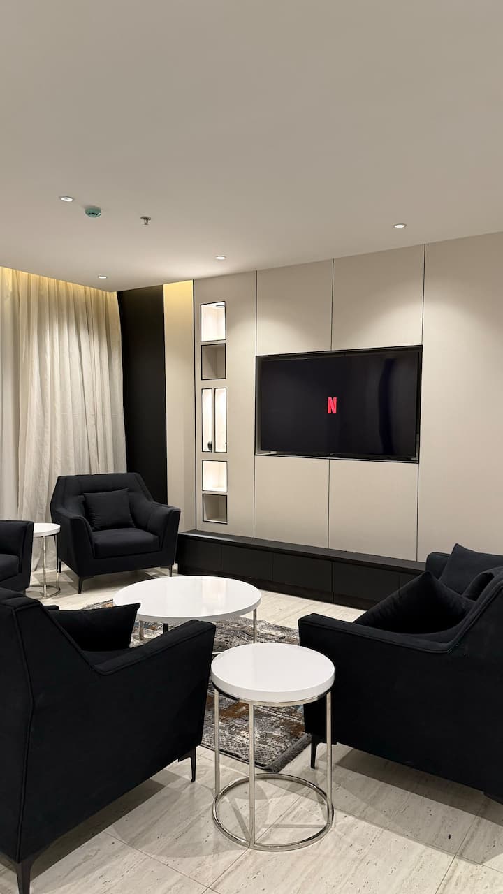 Luxury 2 Bedroom Apartment Self Entry - Riyadh