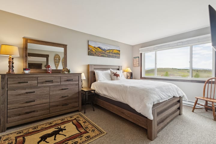 Ski & Golf Retreat | Steps To Lift | Pool+hot Tub - Granby, CO