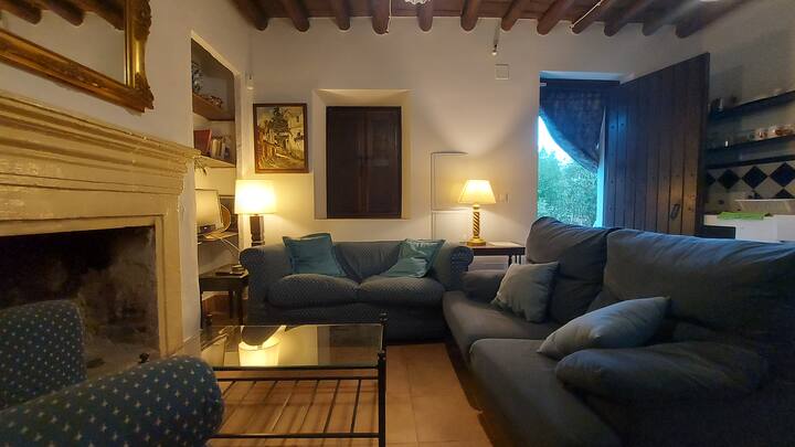 Casa Del Regaor. Cortijo Los Parrales - Pinos Puente