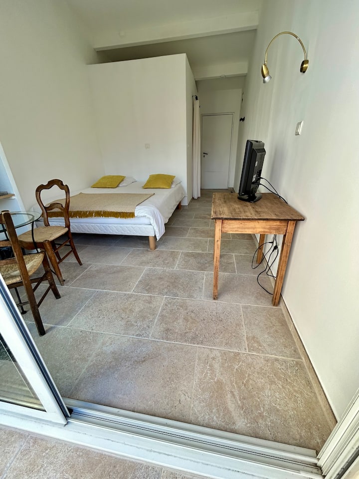 Chambre Privée A L’isle-sur-la-sorgue. - Fontaine-de-Vaucluse