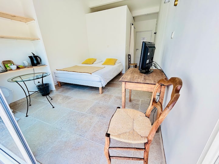 Chambre Privée A L’isle-sur-la-sorgue. - Fontaine-de-Vaucluse