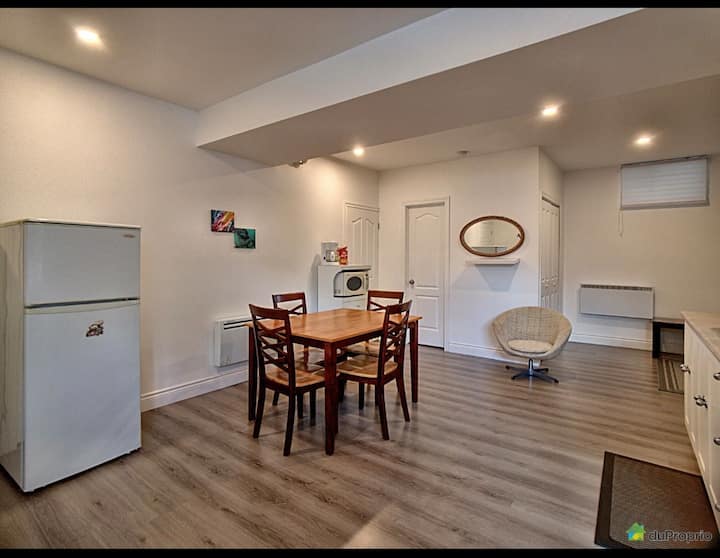 Cozy Appartment - Varennes