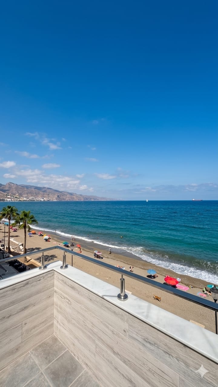 Horizonte Roquetas · First-line Beach And Sea View - Roquetas de Mar
