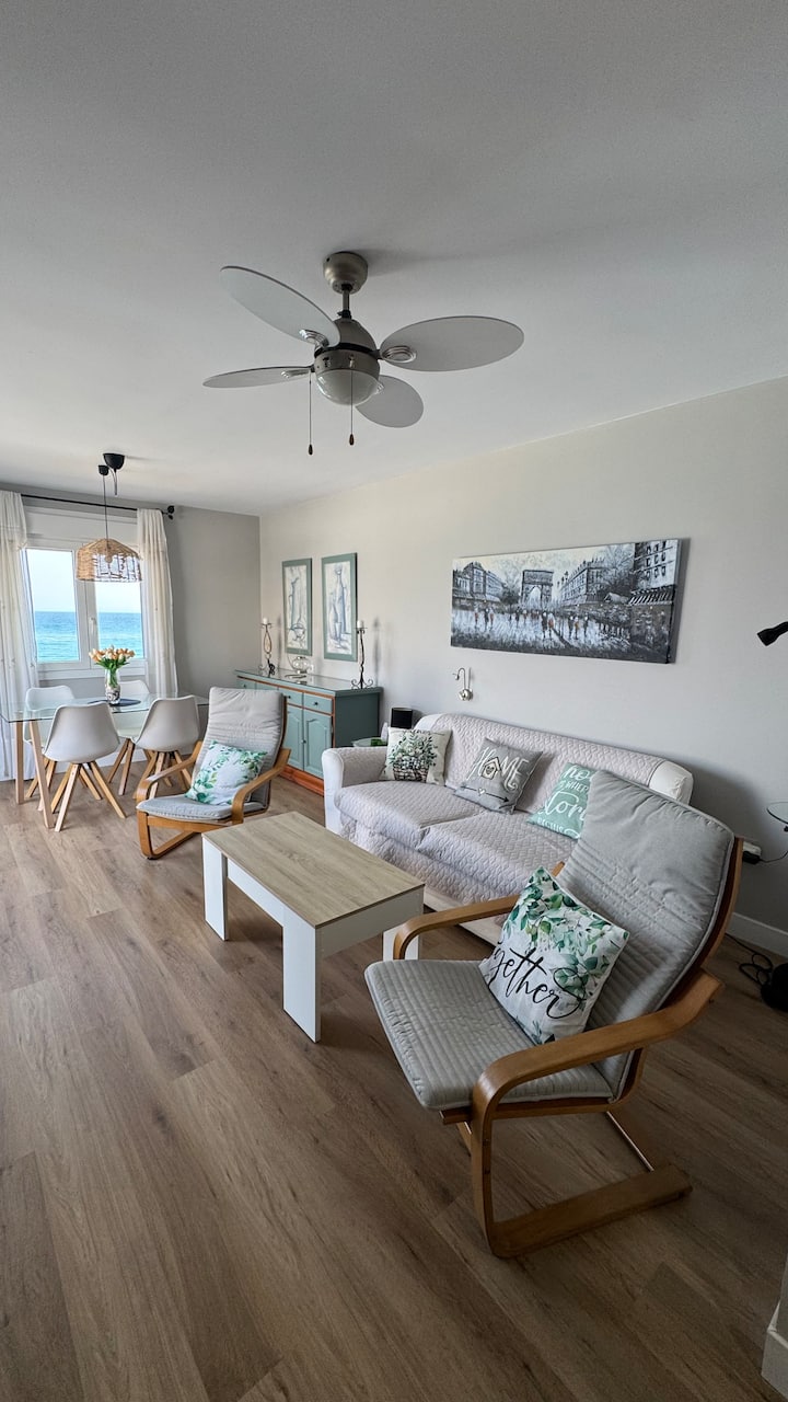 Horizonte Roquetas · First-line Beach And Sea View - Roquetas de Mar