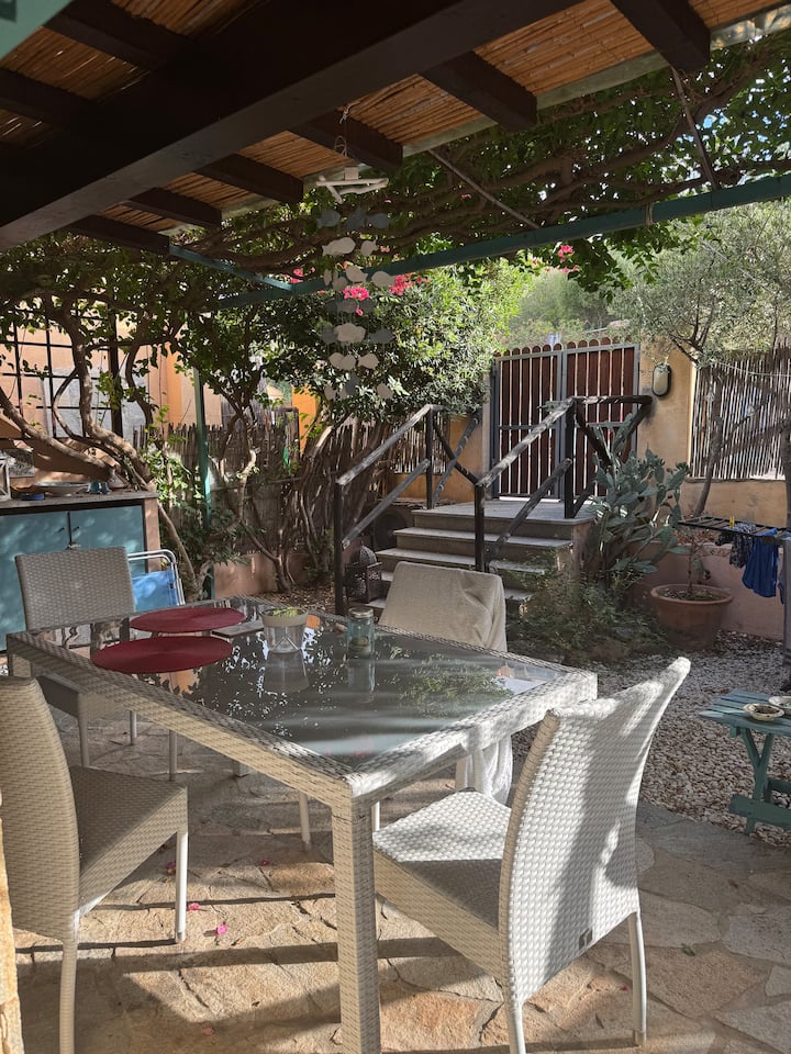 Beautiful Apartment With Veranda - Villasimius