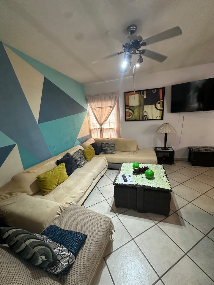 Departamento 2o. Piso Cerca Blvd. Aleman - Gomez Palacio
