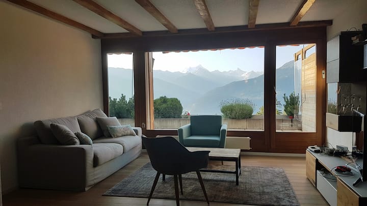 Appart Avec Vue,suite Parent Et Piscine Intérieure - Sierre