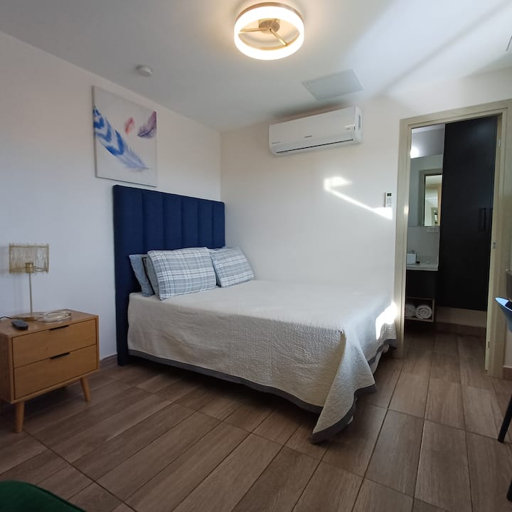 Estudio Moderno En Edificio | Zona Segura · A/c - Tegucigalpa