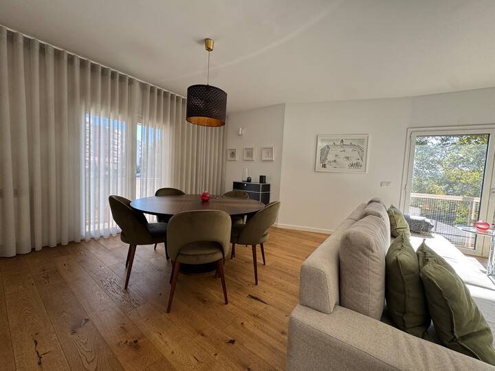 3-zimmer- Wohnung Im Zentrum Der Stadt Guimarães - Serzedelo