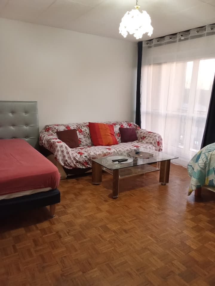 Confortable, Proche De Paris - Ivry-sur-Seine