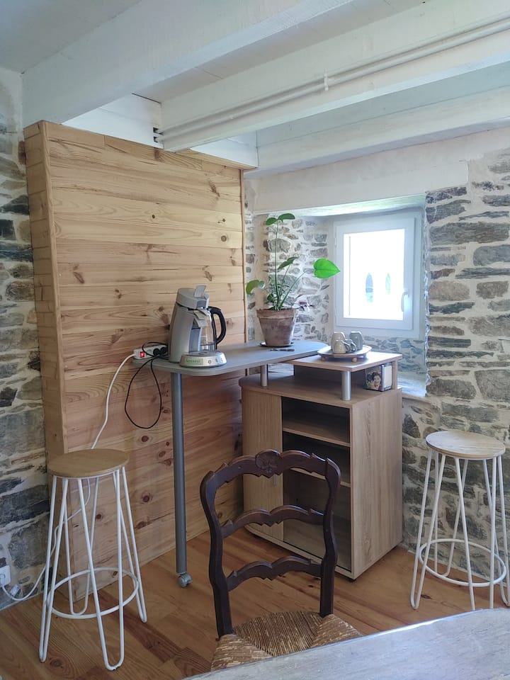 Courcy Le Calme De La Campagne - Coutances