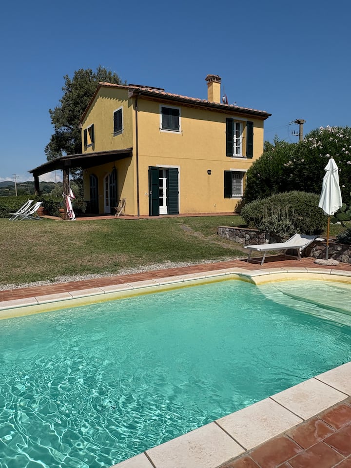 Villetta Sulla Strada Del Vino Di Bolgheri. - Toscana