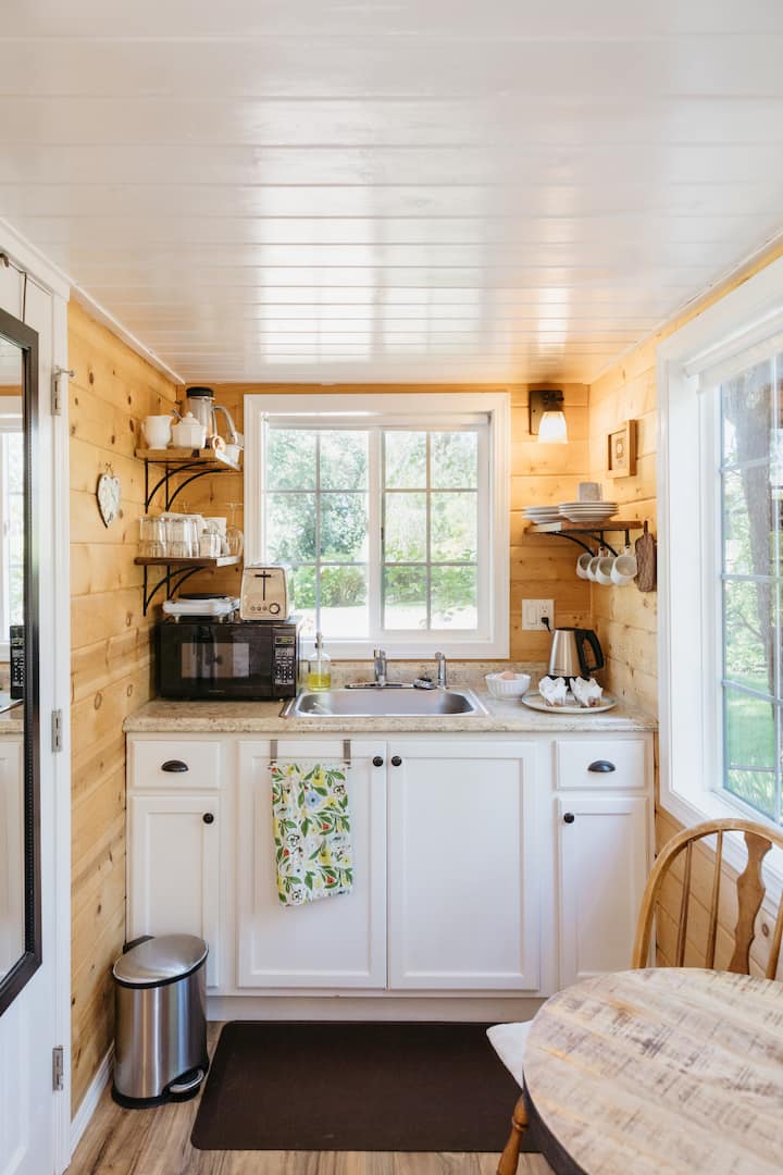 Nature*a/c*private*king*tiny House*farm Stay*bbq* - Paradise, CA