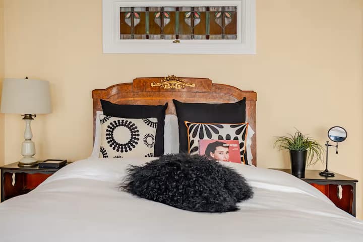 Audrey Hepburn Suite - San Francisco, CA