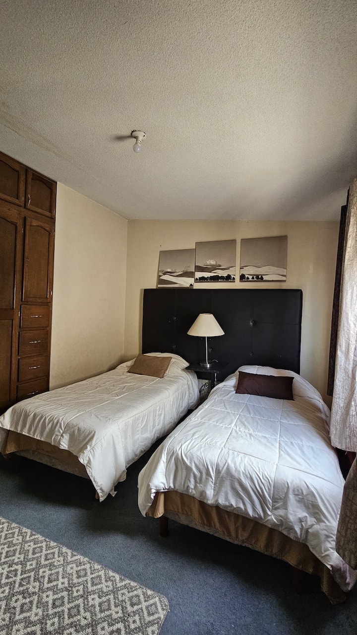 Departamento Amplio Muy Cómodo, Hermosillo Son. - Hermosillo