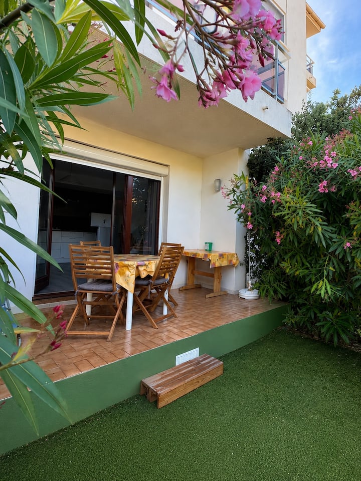 Grand Studio 4 P Parking 250m Des Plages Commerces - Calvi