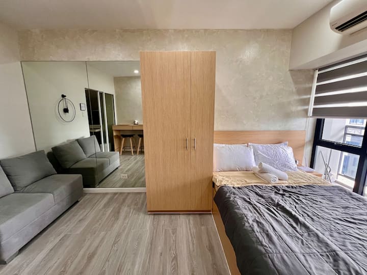 Milano Residences Designed By Versace Home Makati - Makati