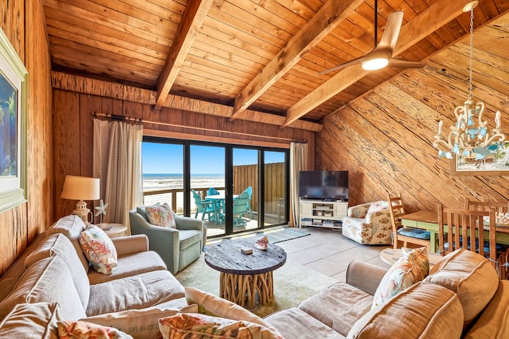 Oceanfront Sailfish A3 | Large Deck & Beach Access - New Smyrna Beach, FL