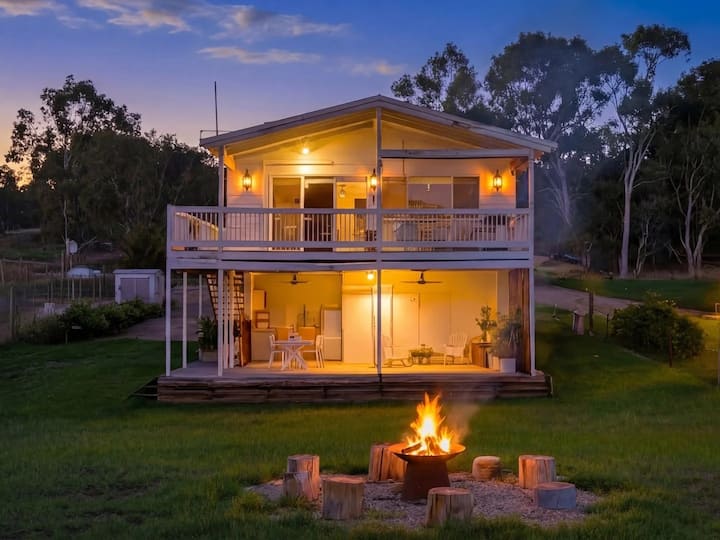 Mudita At Bonnie Doon - Bonnie Doon
