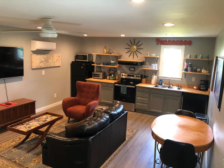 Neighborhood Nook - Nashville, TN