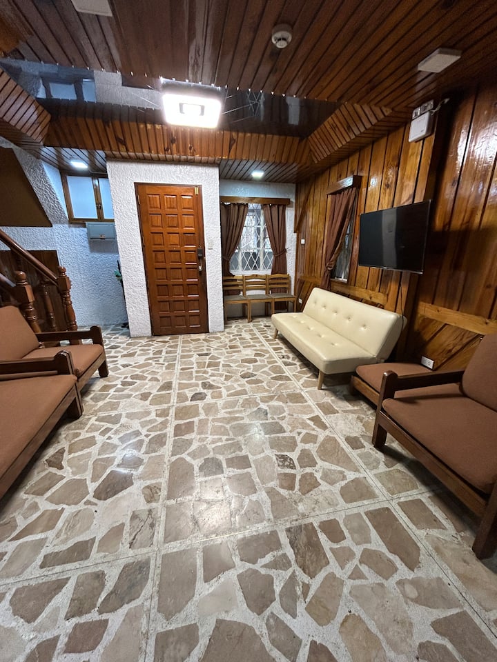 Baguio Woodland Transient House - Baguio