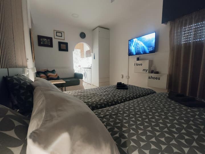 Elena Holiday Apt. - Larnaca