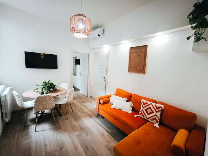 Zen Island Downtown Florence, New Apartment For 6 - Florencia, Italia
